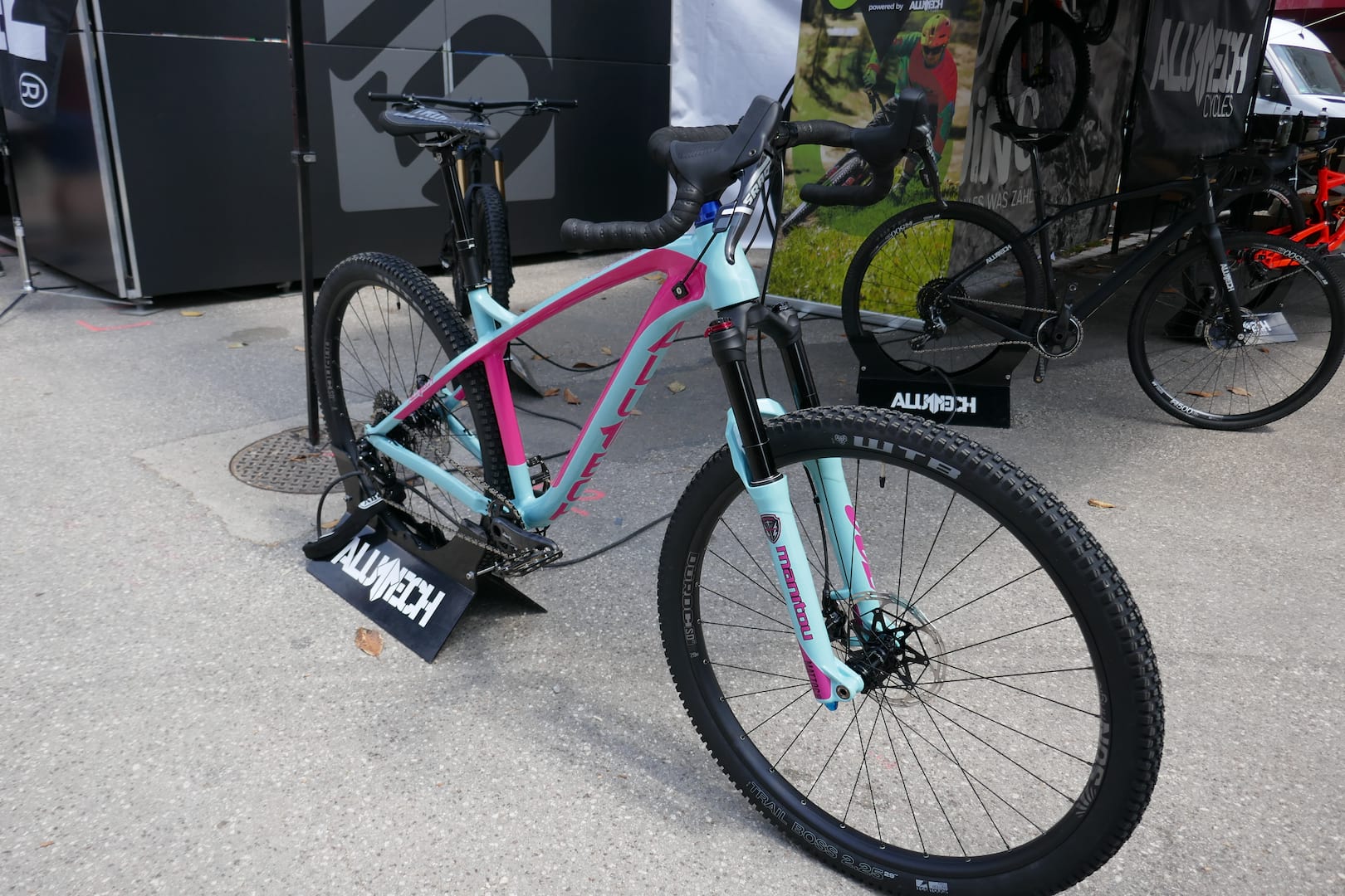 Alutech Cycles: a drop bar enduro bike, and a bike designed by ...