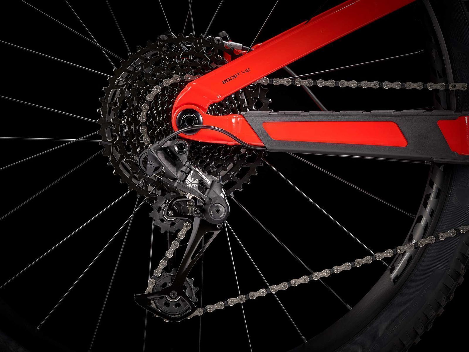 2021 Trek Slash - More Travel, More Geometry, More Racing, More Fun