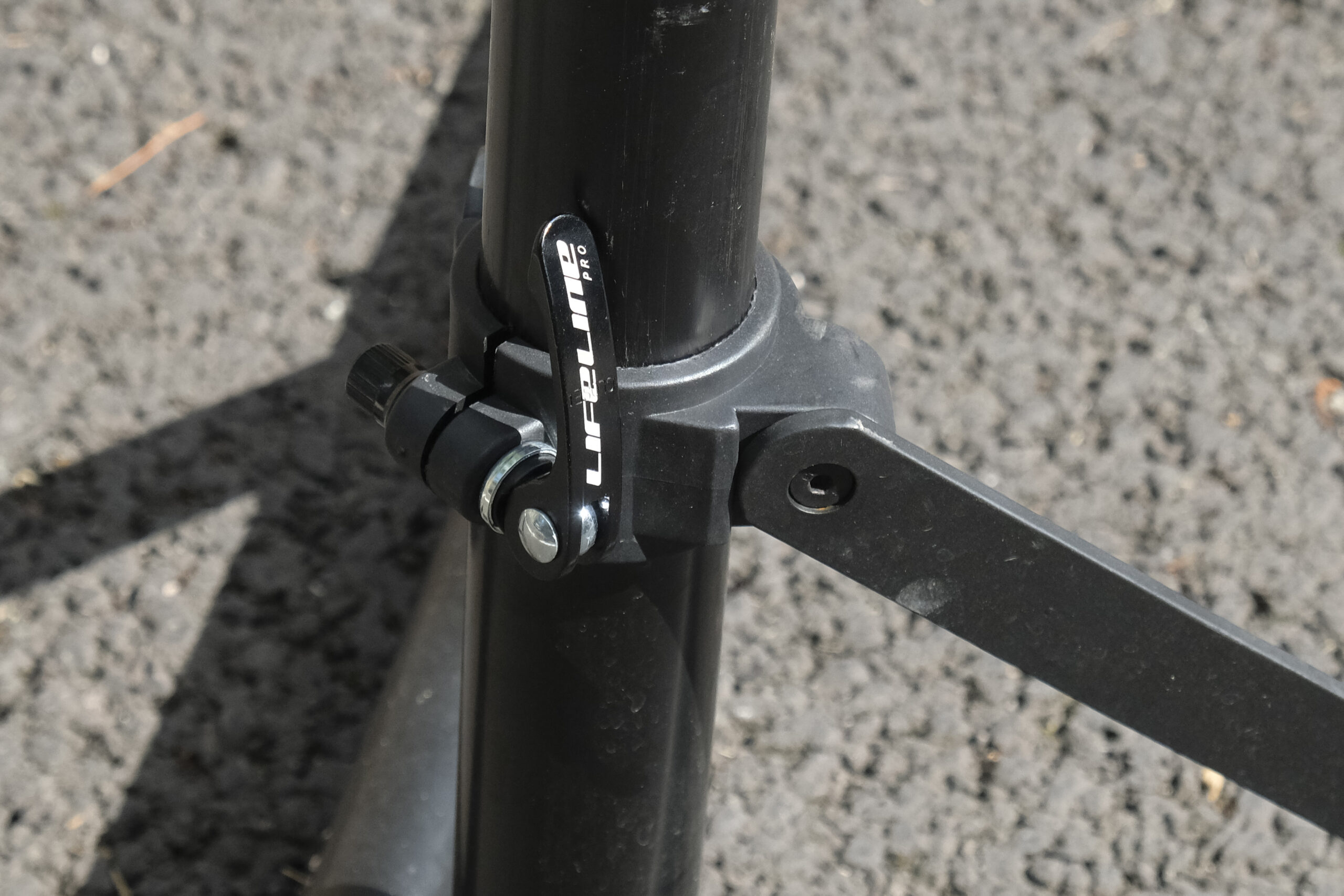 Lifeline Pro Bike Workstand review - Singletrack World Magazine