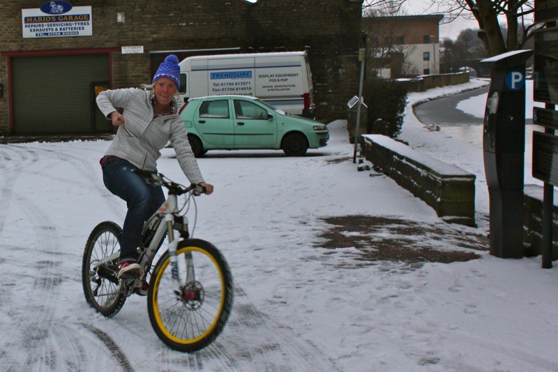 Twenty Questions: Helen Gaskell, Pro Downhill Rider – Singletrack World ...