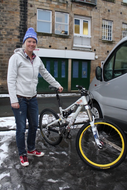 Twenty Questions: Helen Gaskell, Pro Downhill Rider – Singletrack World ...