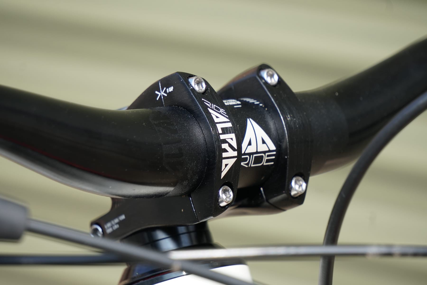 Commencal Meta AM 29 SRAM Edition First Look – Singletrack World Magazine