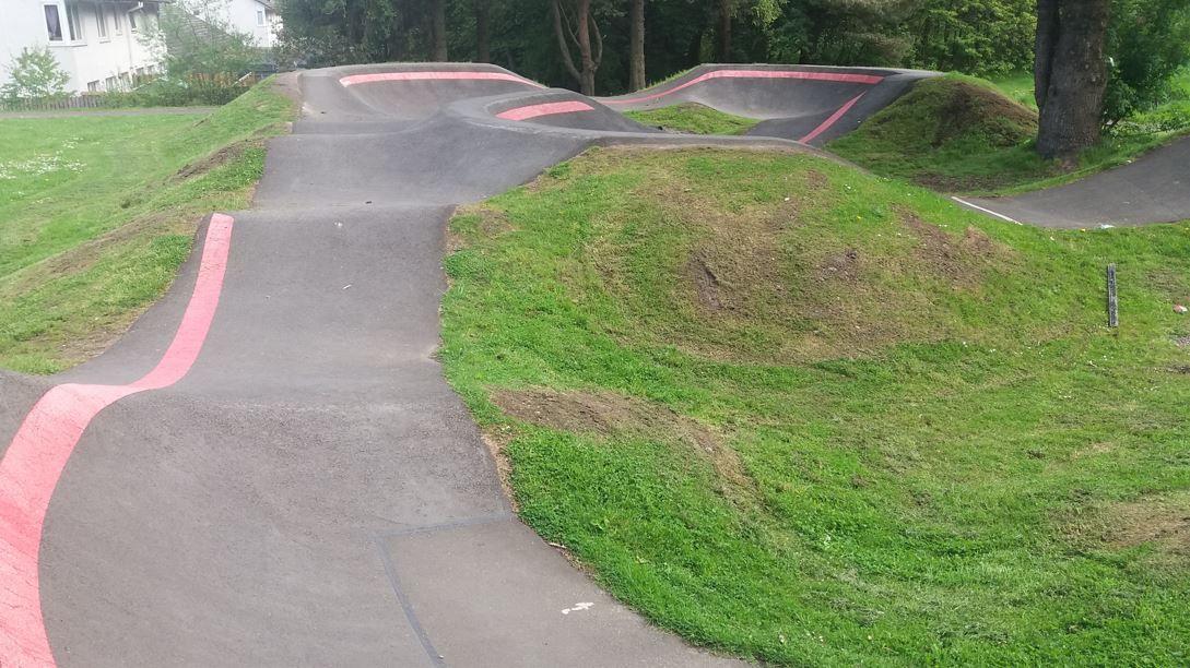 How To Build A Pump Track – The Right Way – Singletrack World Magazine
