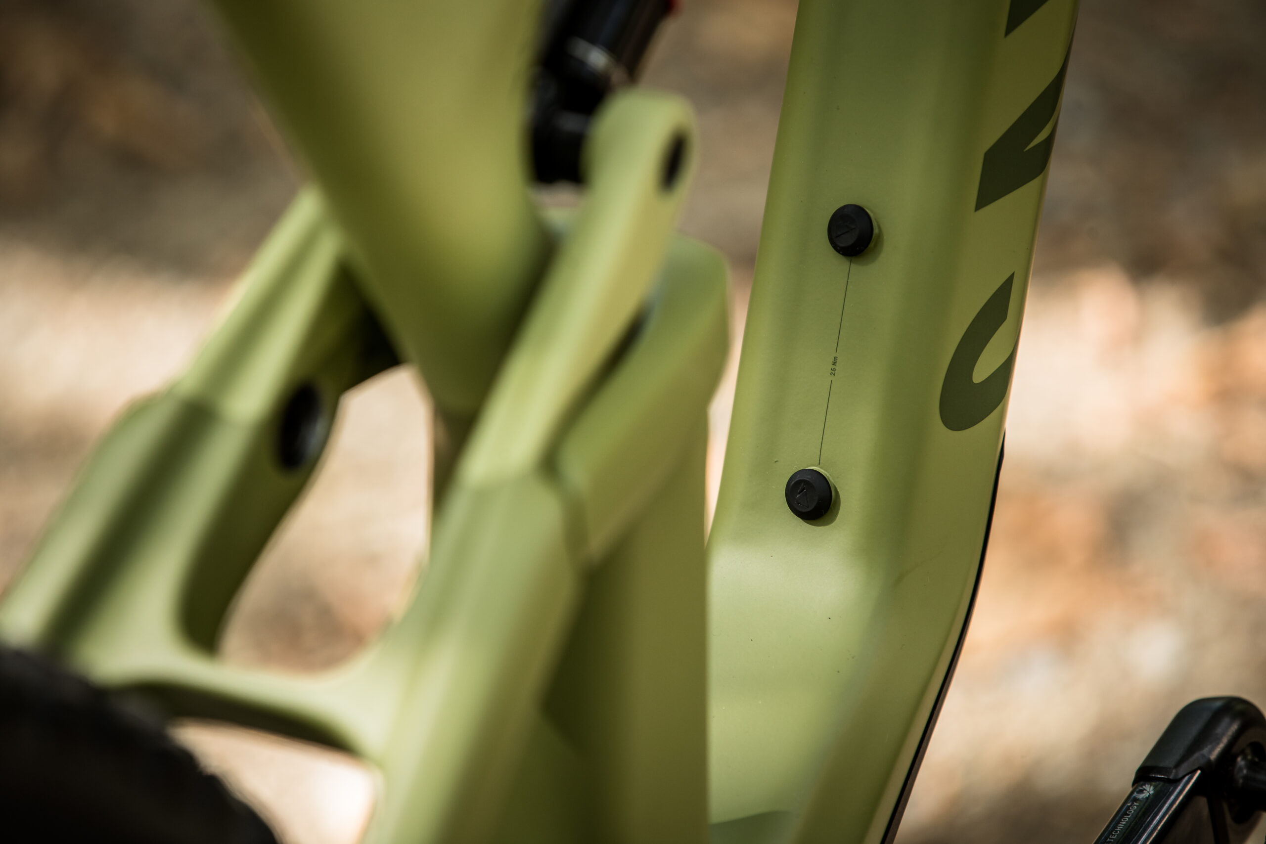 New Canyon Torque – carbon, metal, and all the wheel sizes ...
