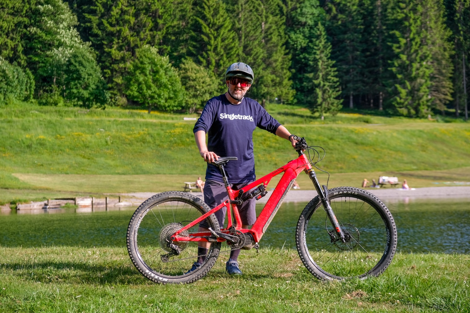 Issue 162: Taking it e-asy? Not entirely. – Singletrack World Magazine